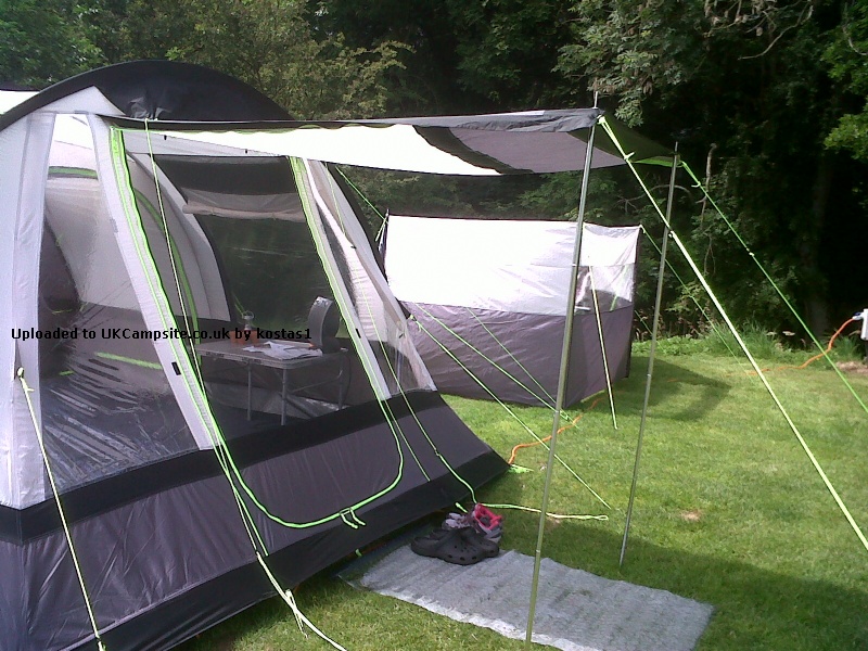 SunnCamp Elise 400 DL Tent Reviews and Details